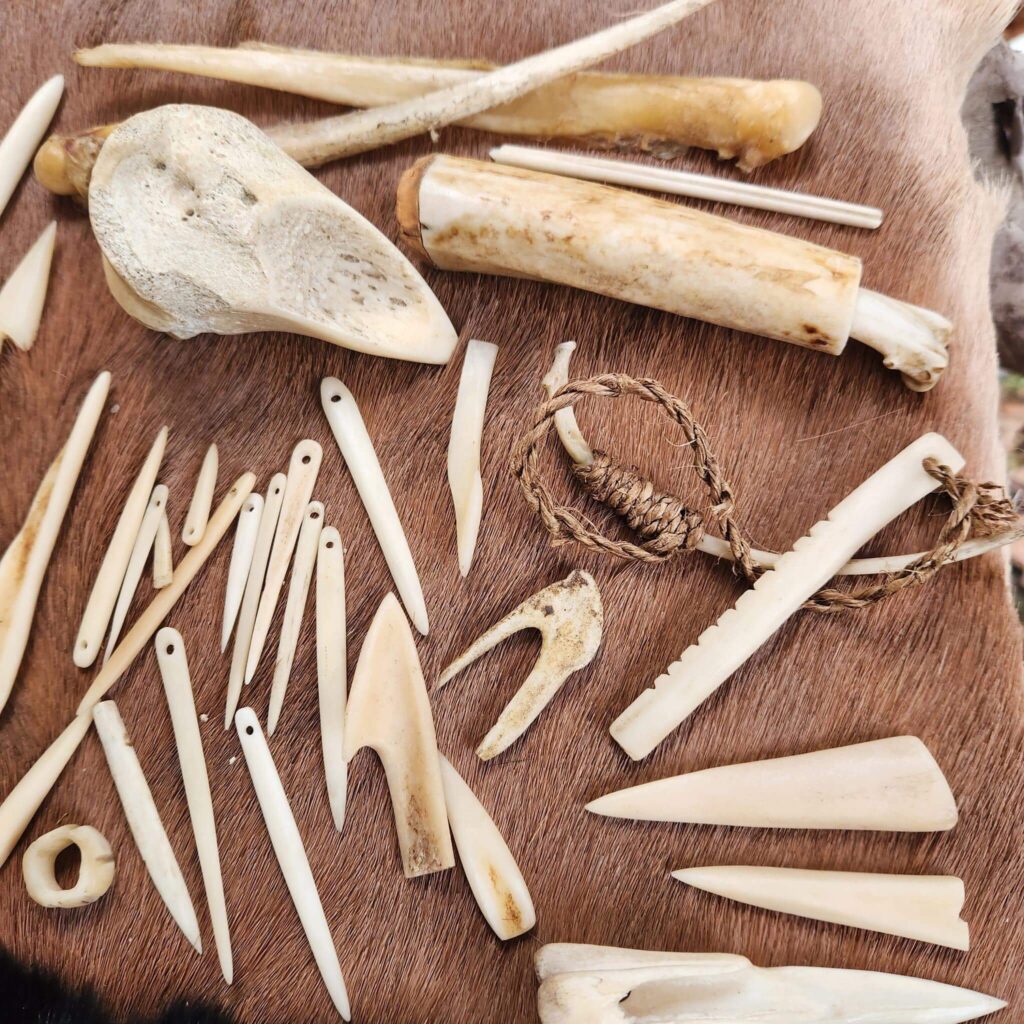 Primitive Fishing Hook & Line Using Bone - Bushcraft Magazine