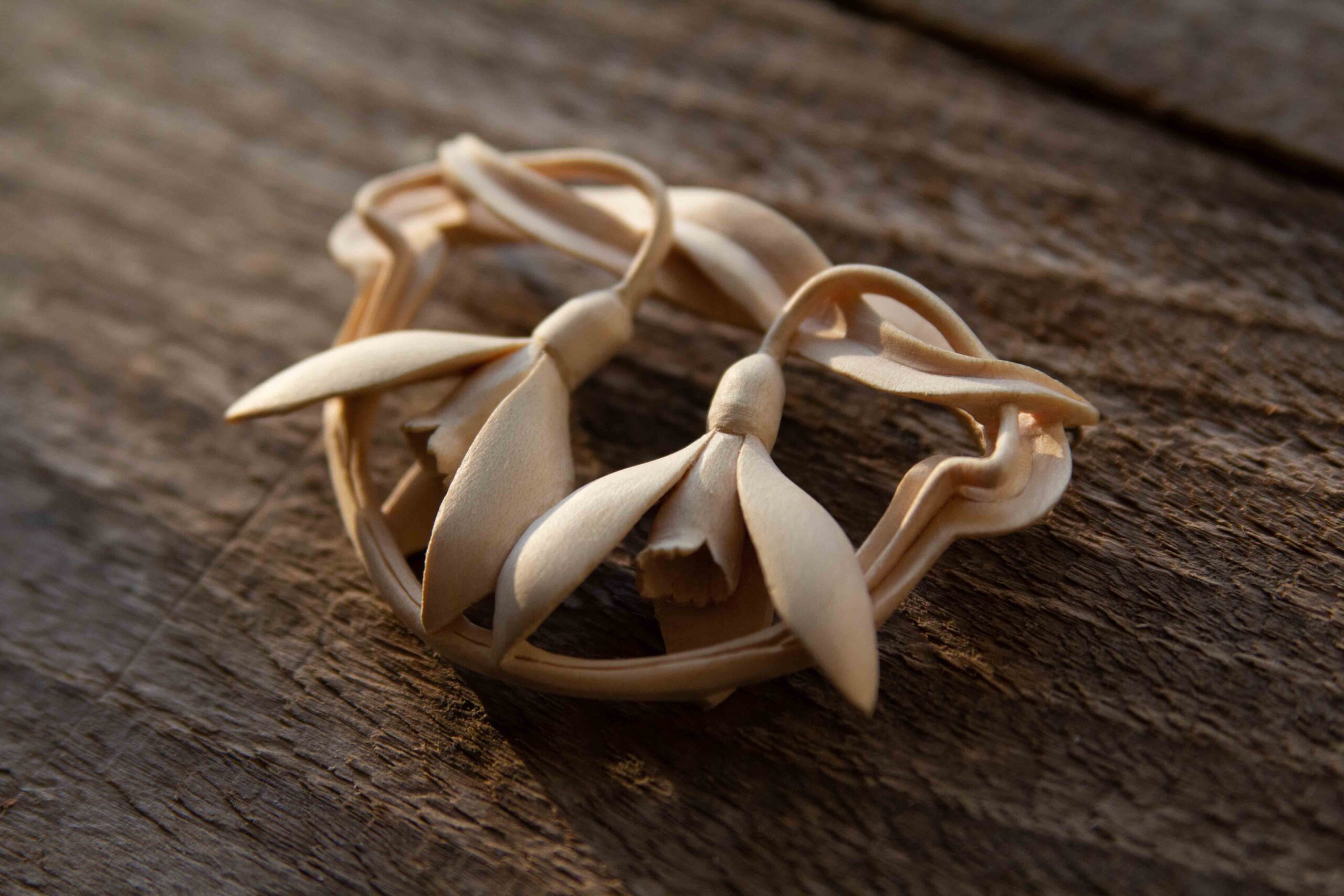 Carving Wooden Pendants with Giles Newman - Bushcraft Magazine